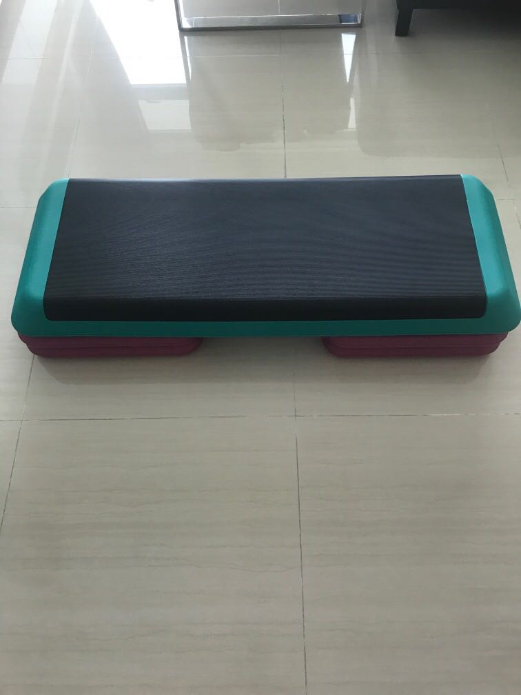 Step up board, Sports Equipment, Exercise & Fitness, Weights ...