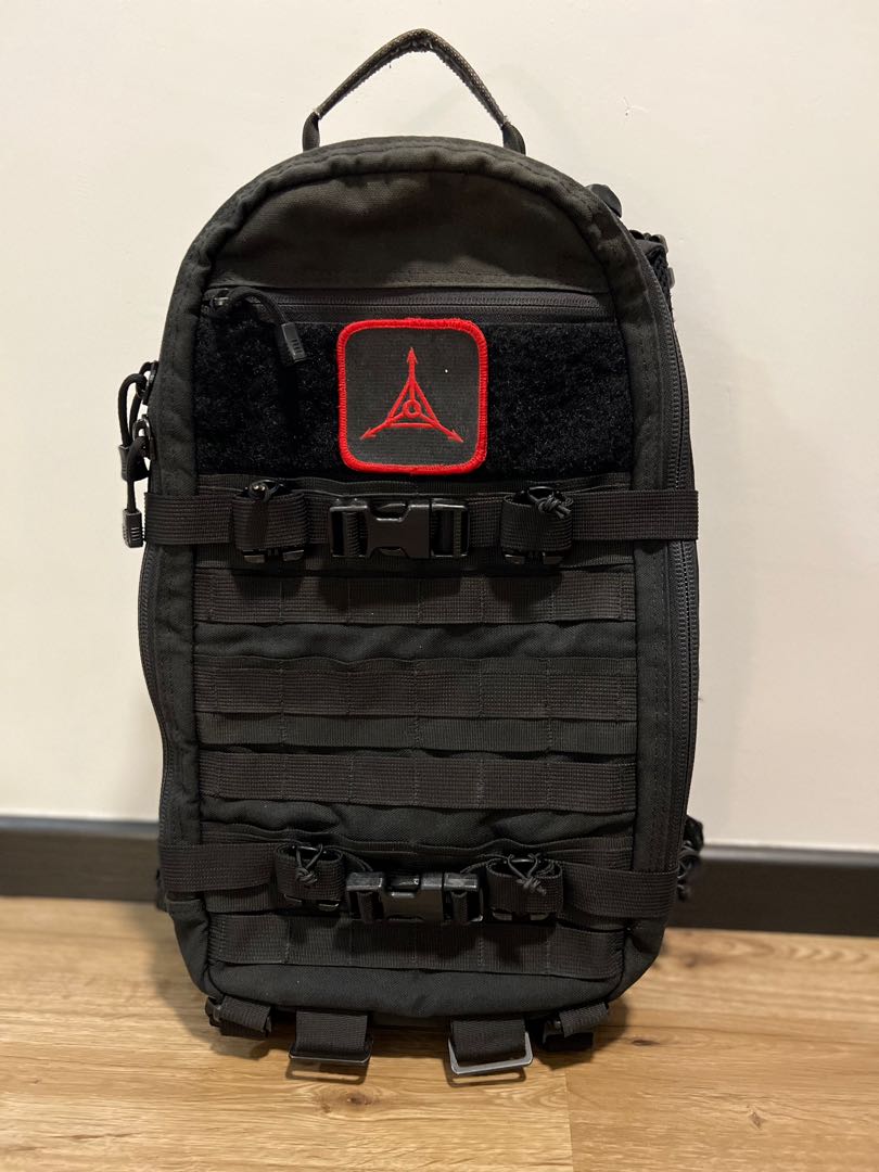 TAD Fastpack Litespeed, Men's Fashion, Bags, Backpacks on Carousell