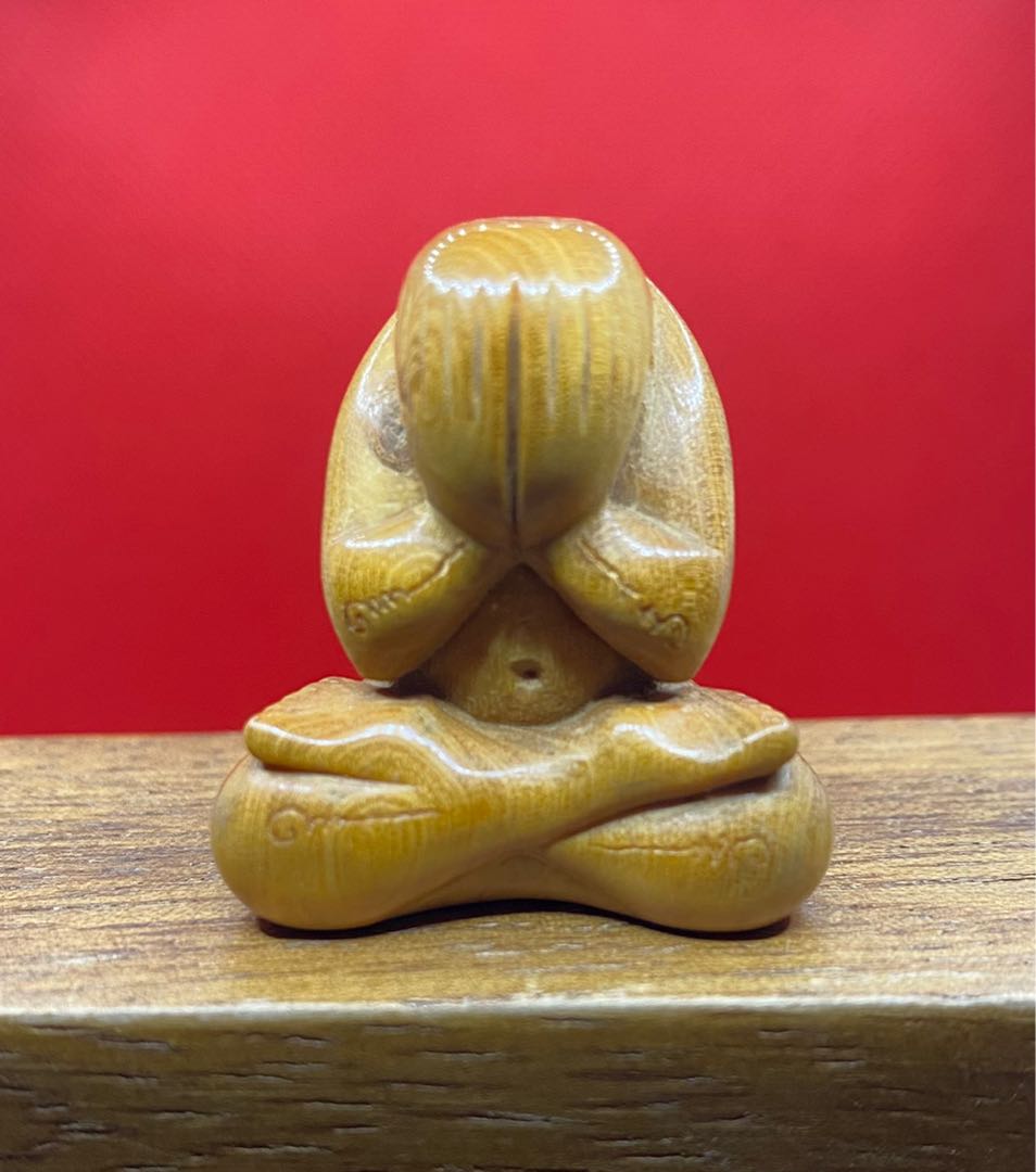 Thai Amulets (Phra Pidta Kayu kemuning emas ) 黄金药王必打, Hobbies & Toys ...