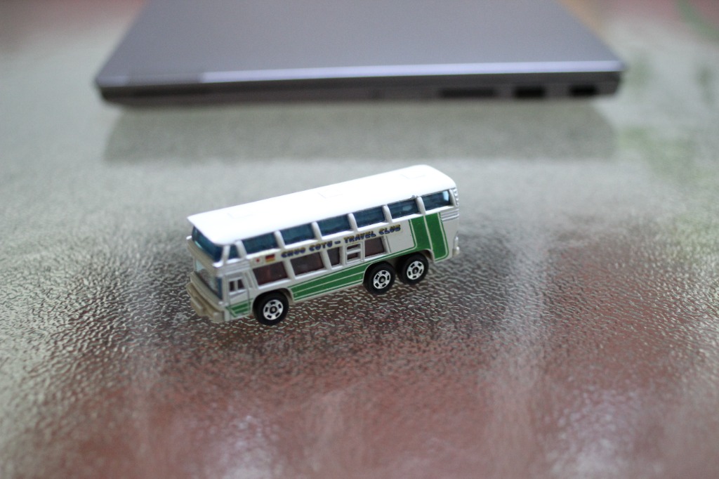Tomica Neoplan Skyliner Bus Made in Japan, Hobbies & Toys, Toys & Games ...