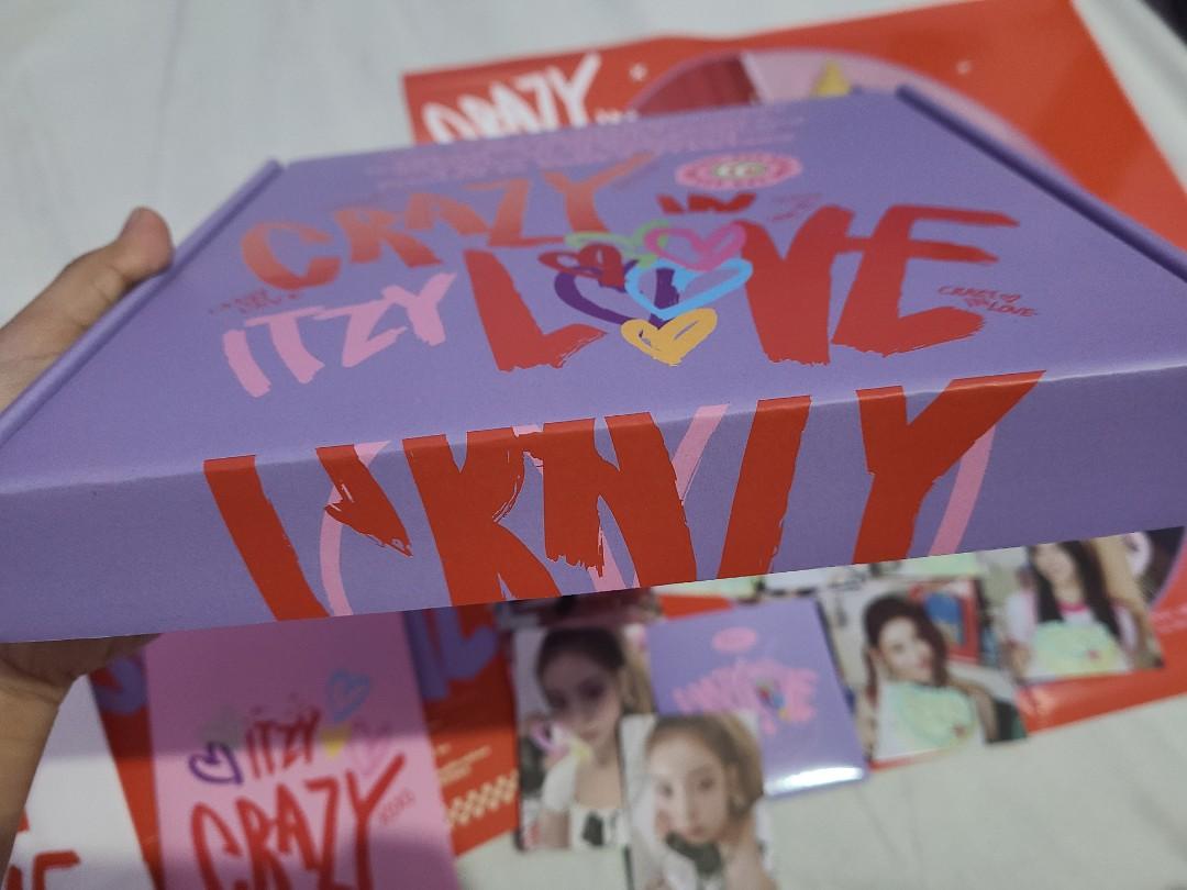 UNSEALED ITZY CIL ALBUM (LIA VERSION), Hobbies & Toys, Memorabilia ...