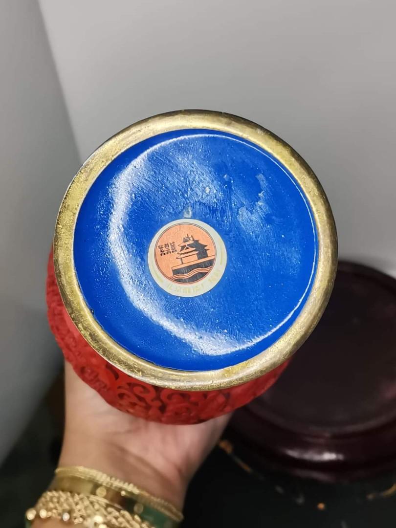 VINTAGE CHINESE RED CINNABAR VASE JINGDEZHEN REPRODUCTION, Hobbies ...