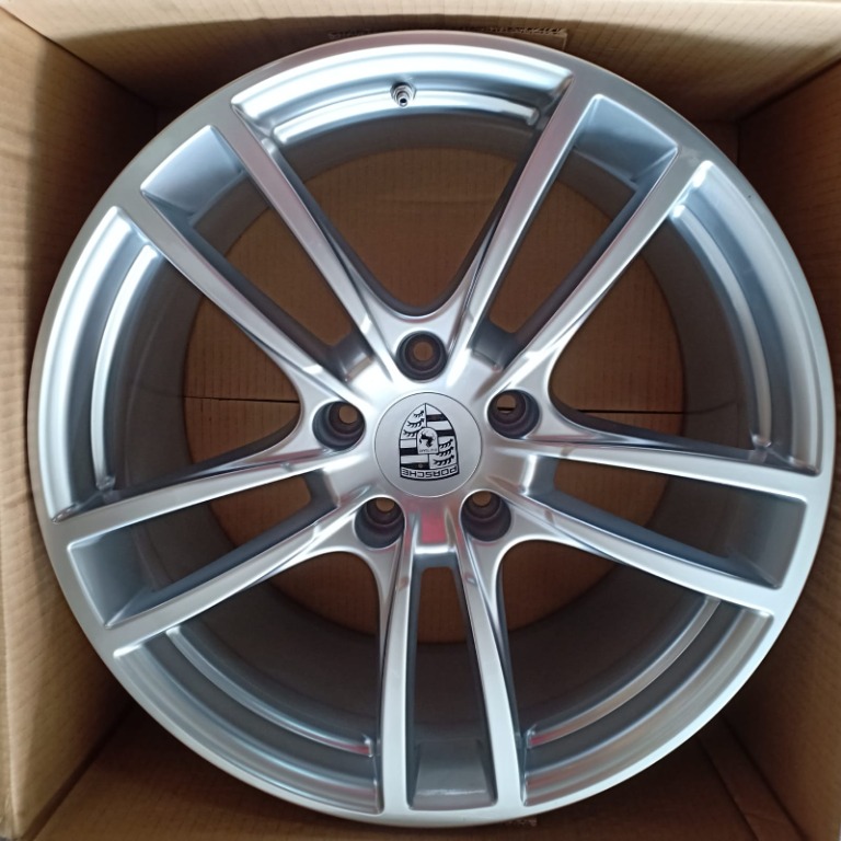 20" Porsche Cayenne rims (staggered), Car Accessories, Tyres & Rims on ...