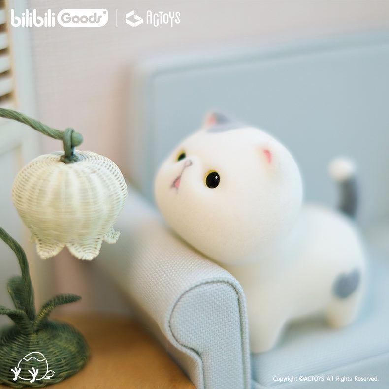 Baby Cat White Carfield Cat Series Blind Box Figure, Hobbies & Toys ...