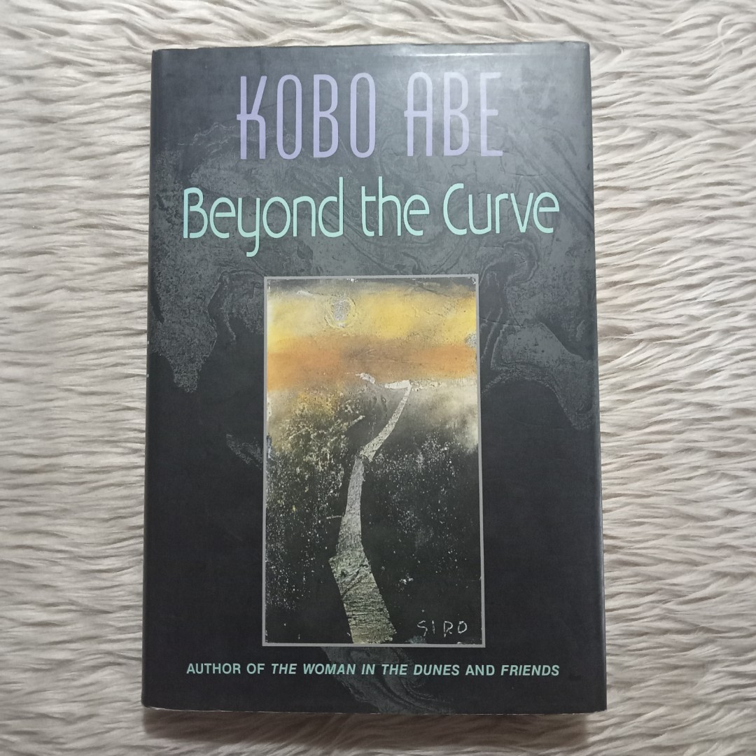 Beyond the Curve by Kobo Abe, Hobbies & Toys, Books & Magazines ...