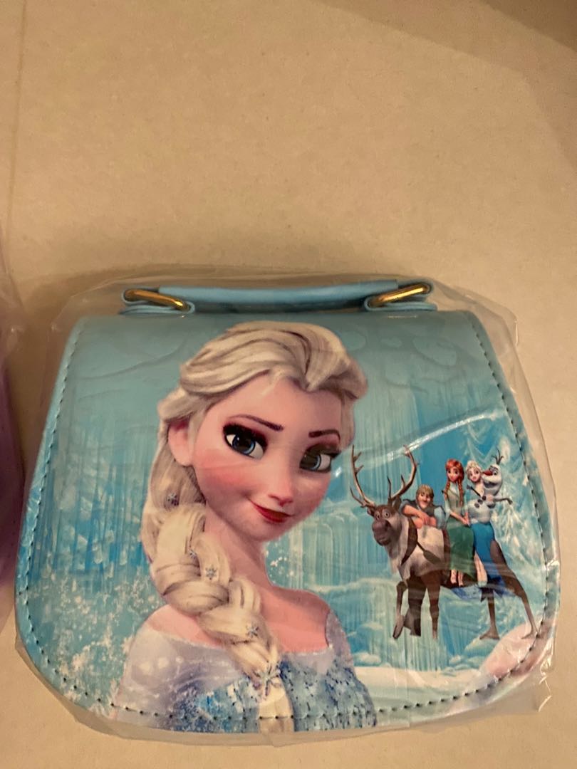 Frozen Elsa handbag, Babies & Kids, Babies & Kids Fashion on Carousell