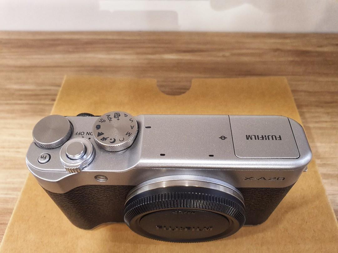 Fujifilm XA-20 mirrorless camera, Photography, Cameras on Carousell