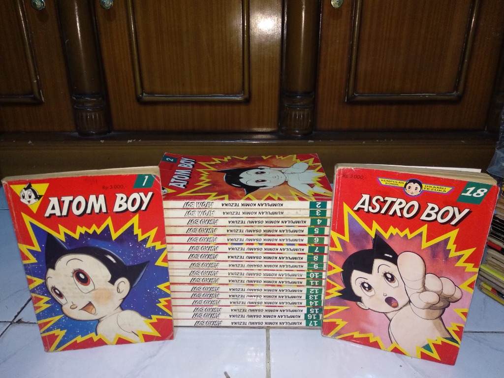 Komik ASTRO BOY /ATOM BOY, Buku & Alat Tulis, Komik dan Manga di Carousell