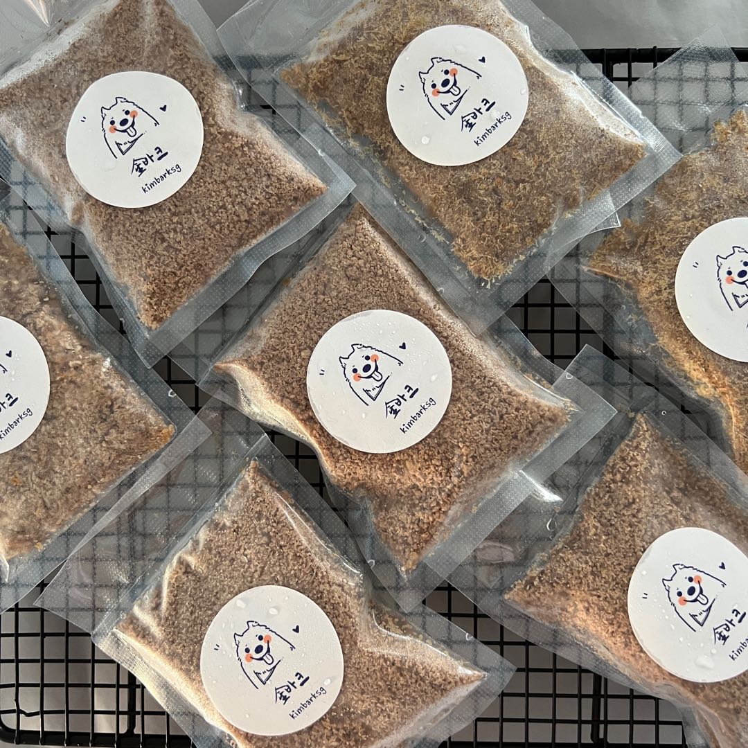 Meat floss for cat and dog, Pet Supplies, Pet Food on Carousell