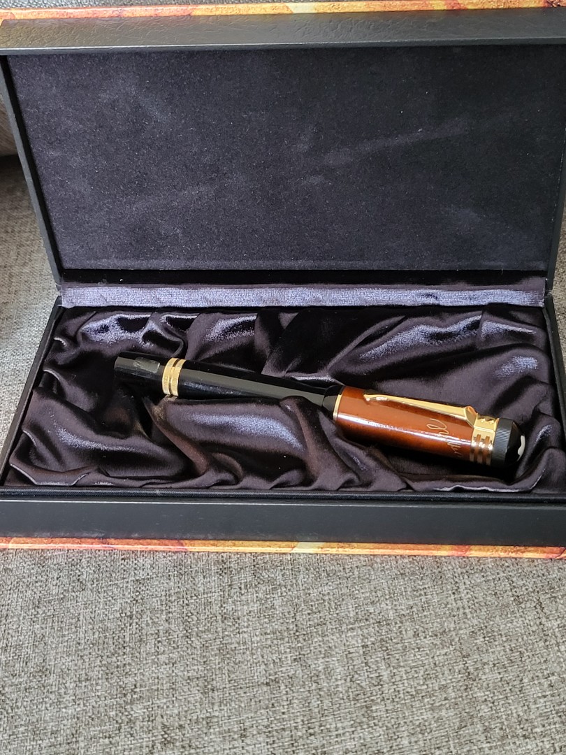 Montblanc Friedrich Schiller, fountain pen, Men's Fashion, Watches ...