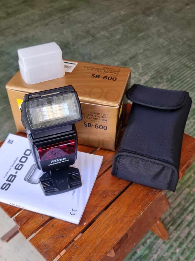 Nikon SB-600 Speedlight Flash, Photography, Photography Accessories ...