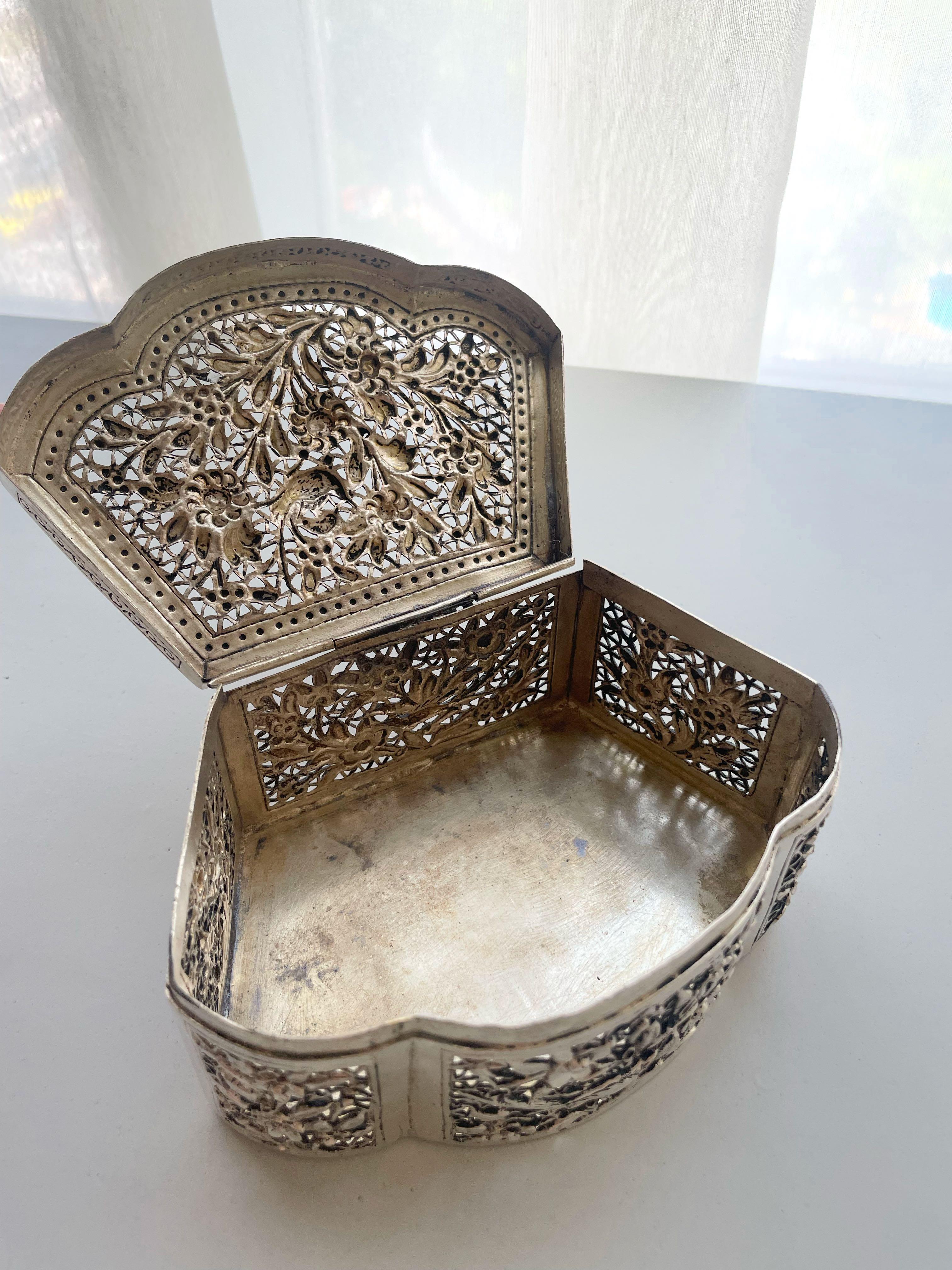 Peranakan Straits Chinese Vintage Antique Silver Filigree Betel Nut Fan ...