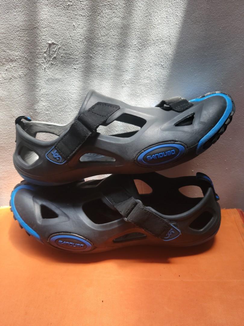 Sandugo, Men's Fashion, Footwear, Slippers & Slides on Carousell