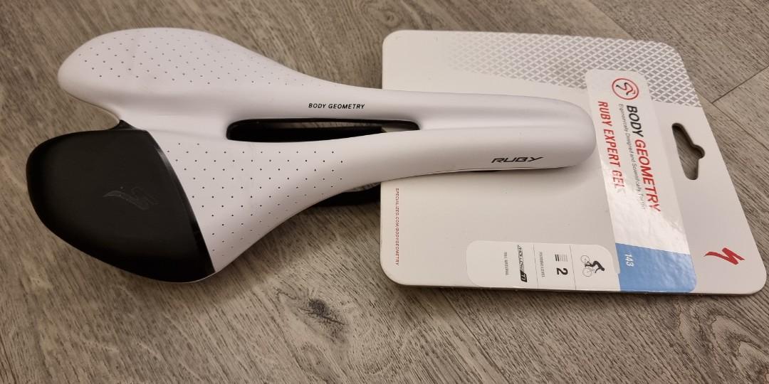 Specialized ruby expert gel saddle, Sports Equipment, Bicycles & Parts, Parts & Accessories on ...