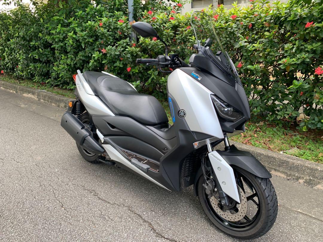 Yamaha Xmax 300 ABS Matt Silver Color With Genuine Mileage Of 17,100km ...