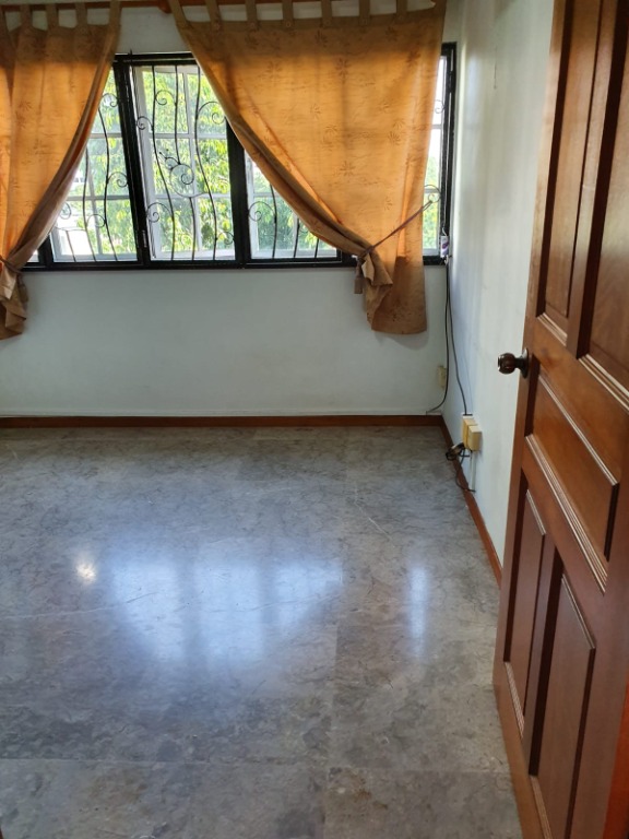 214 Marsiling Lane (Common Bedroom) - Market / Food Center / With Wifi ...