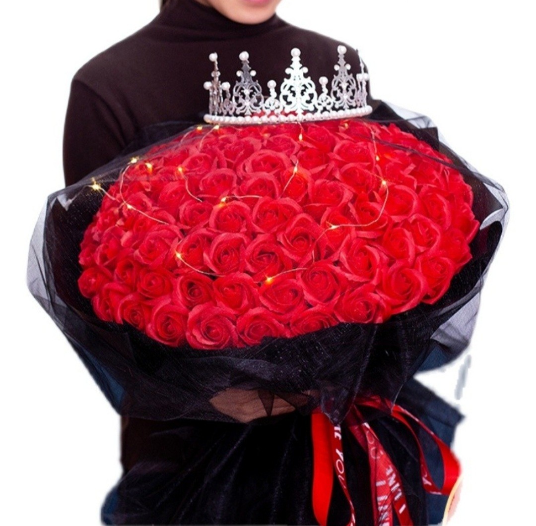 99 roses/red rose/soap flower, Hobbies & Toys, Stationery & Craft ...