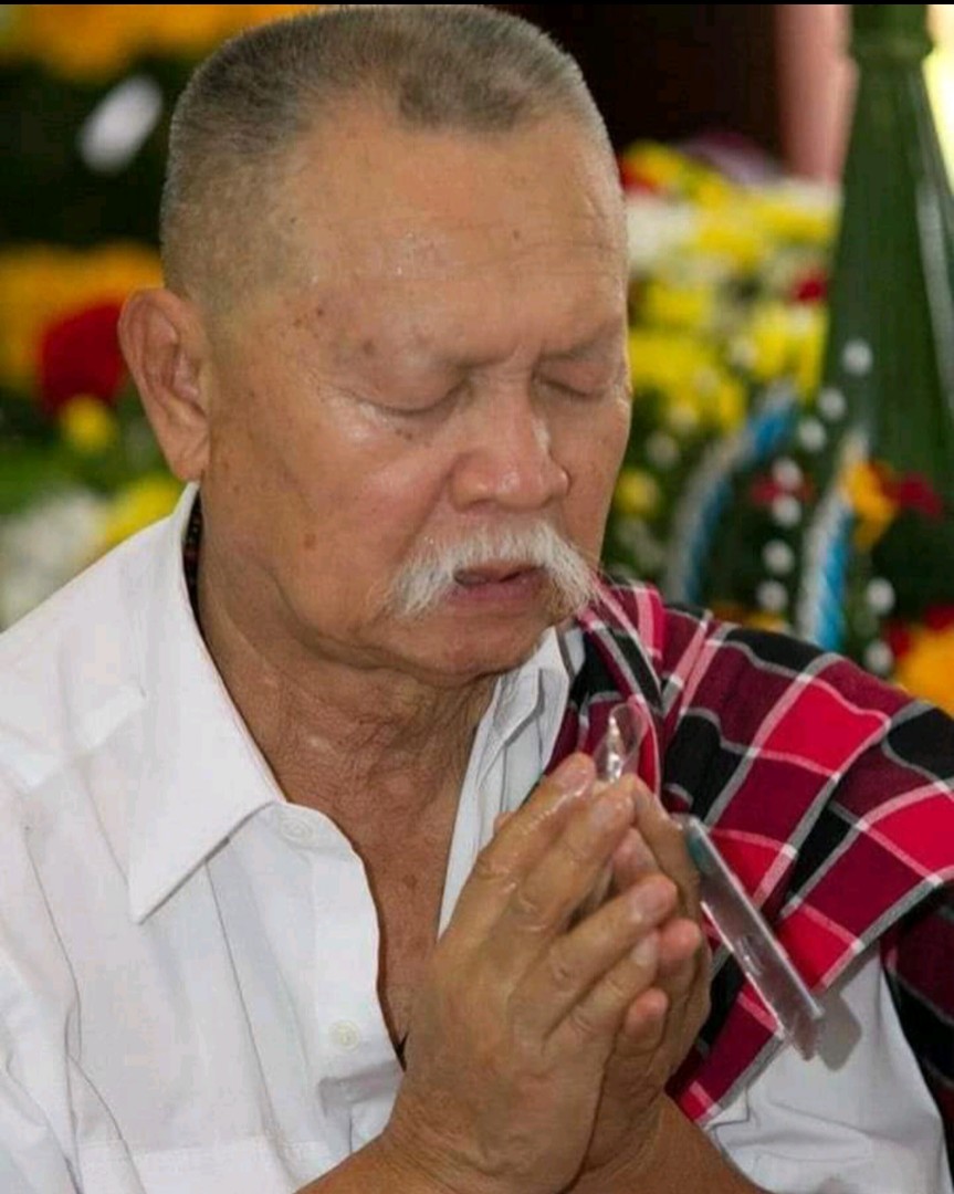 AC PAKONG + Mass, Hobbies & Toys, Memorabilia & Collectibles, Religious ...