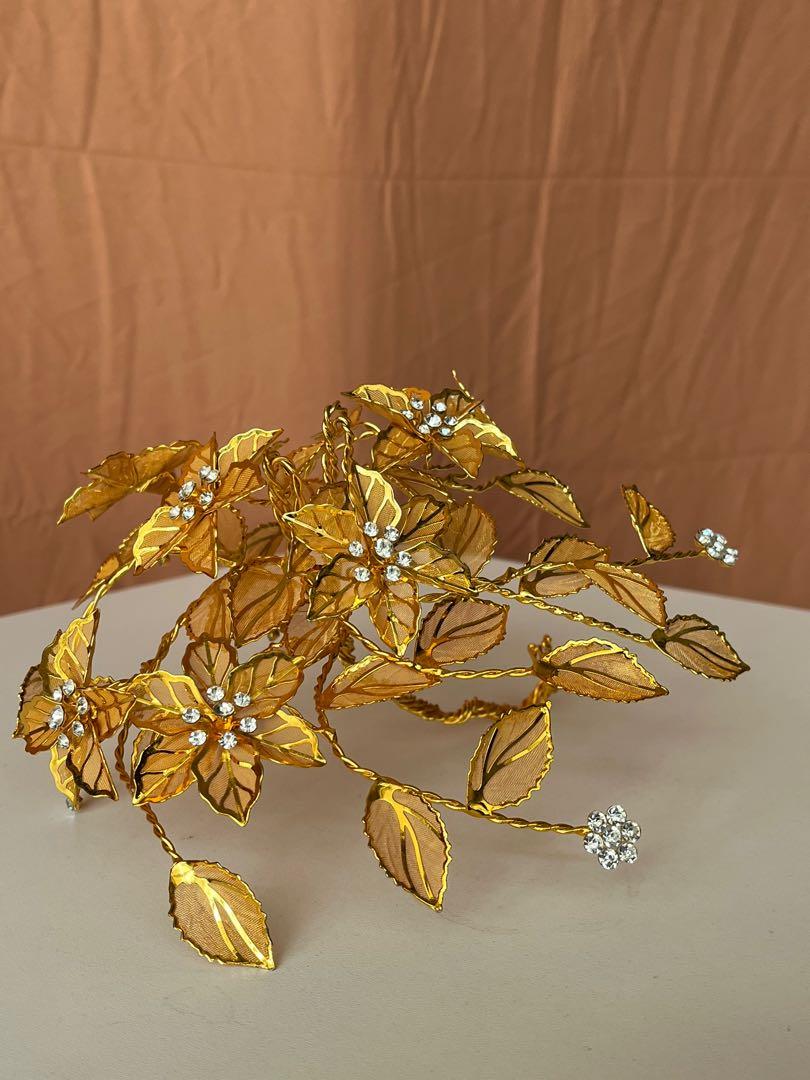Bunga Tangan Besi Pengantin / Hand Bouquet, Women's Fashion, Muslimah ...