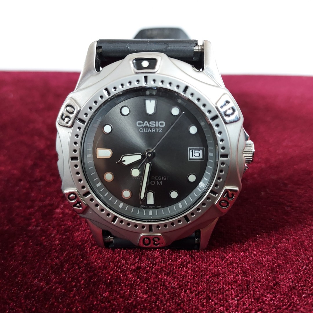 CASIO 200M WATCH, 男裝, 手錶及配件, 手錶 - Carousell