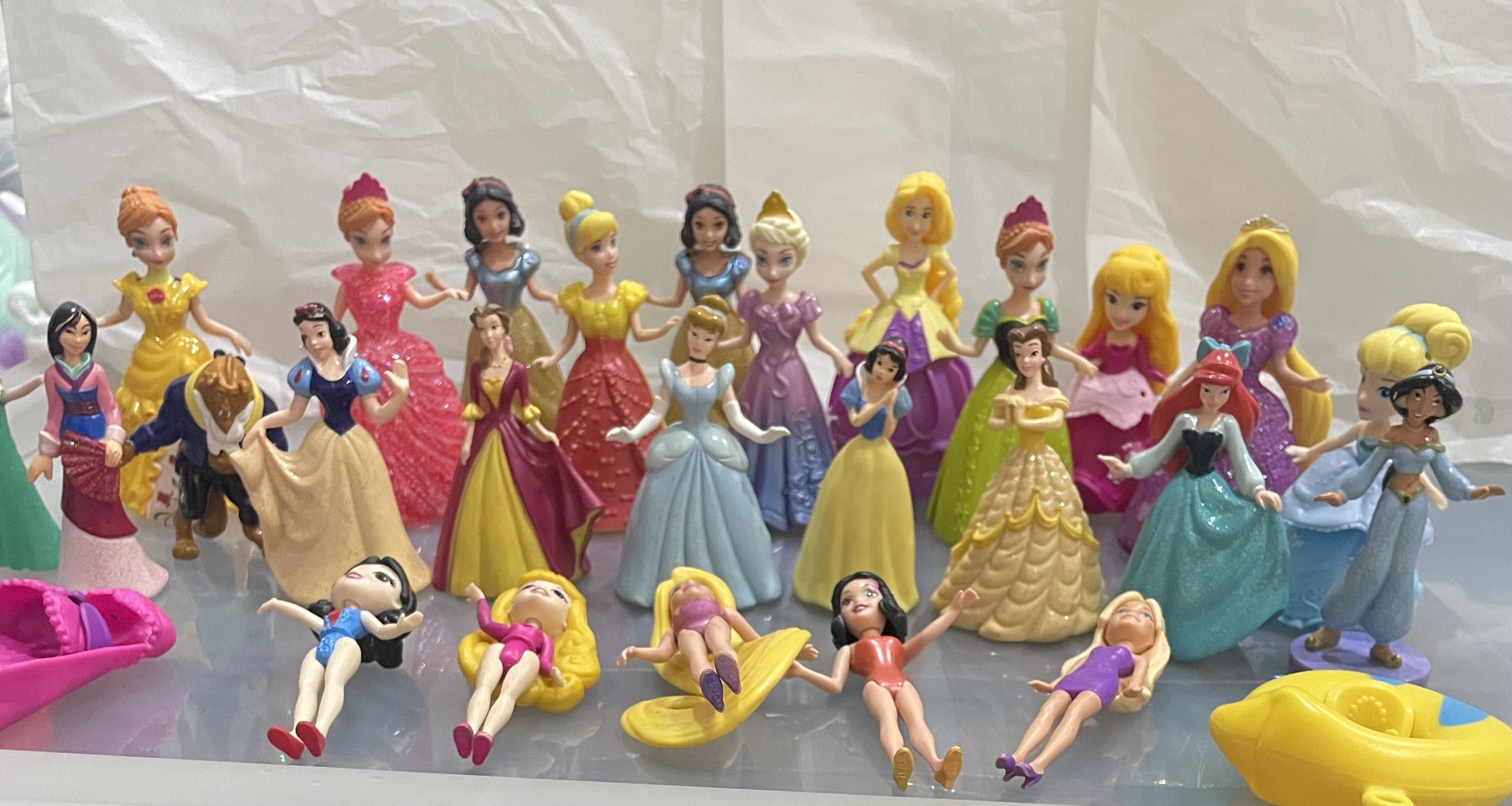 Disney princess (figurines, dolls, dress clips), Hobbies & Toys, Toys ...