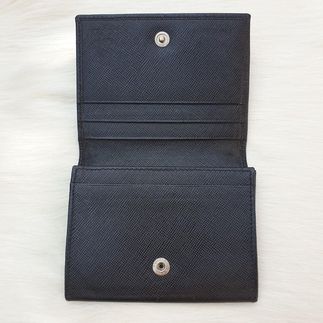 Dompet Prada Kartu Lipat Mini Kulit Asli Pria Second Preloved Branded ...