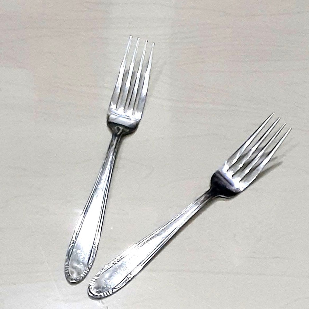 Garpu Stainless Steel, Kitchen & Appliances di Carousell