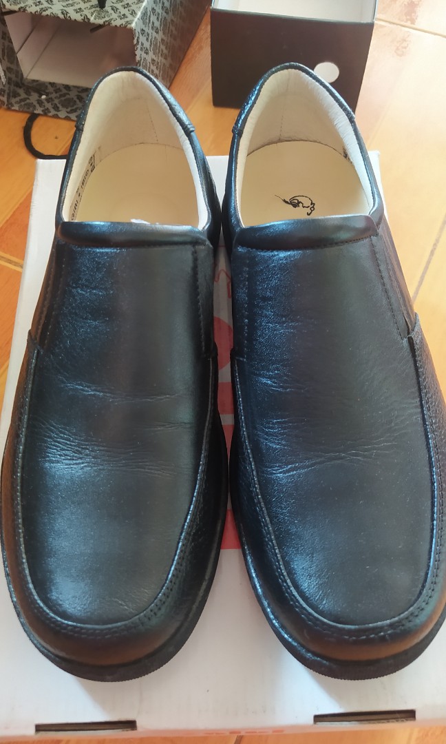 Gibi Shoes, Babies & Kids, Babies & Kids Fashion on Carousell