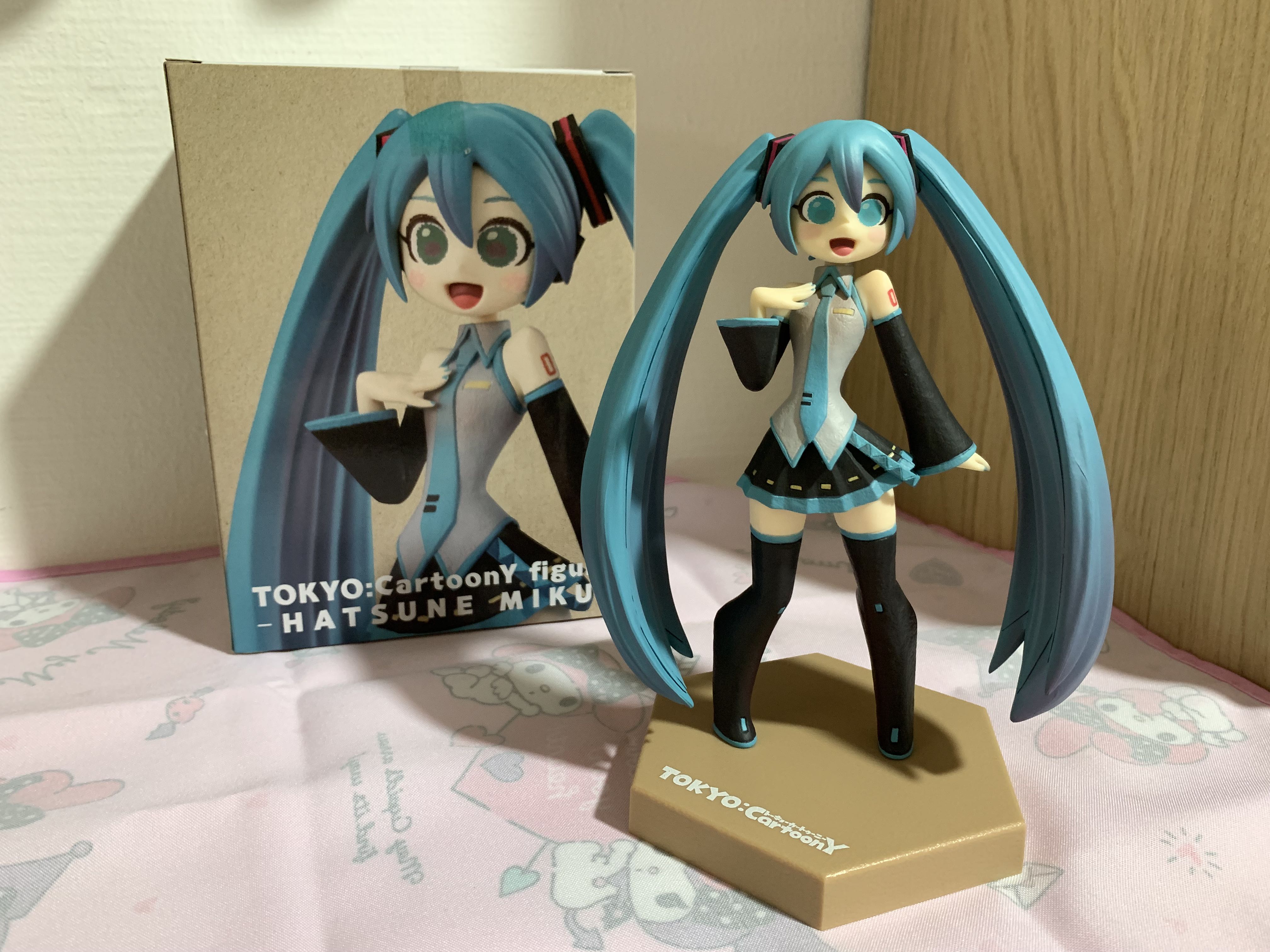 Hatsune Miku Tokyo Cartoony Figure figurine, Hobbies & Toys, Toys ...