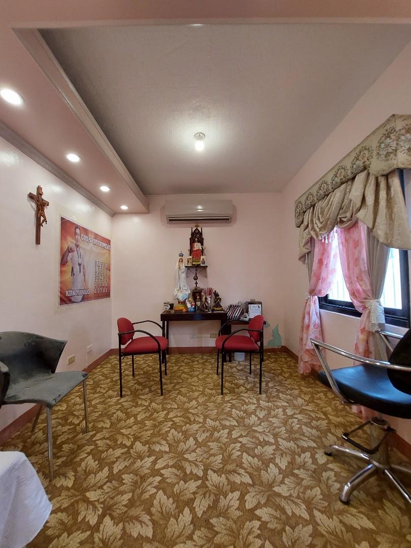 JD 2 Storey House with roof deck for sale in Montebello Calamba Laguna ...