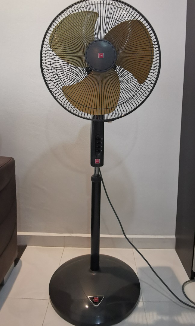 KDK Standing Fan P40US, Furniture & Home Living, Lighting & Fans, Fans ...