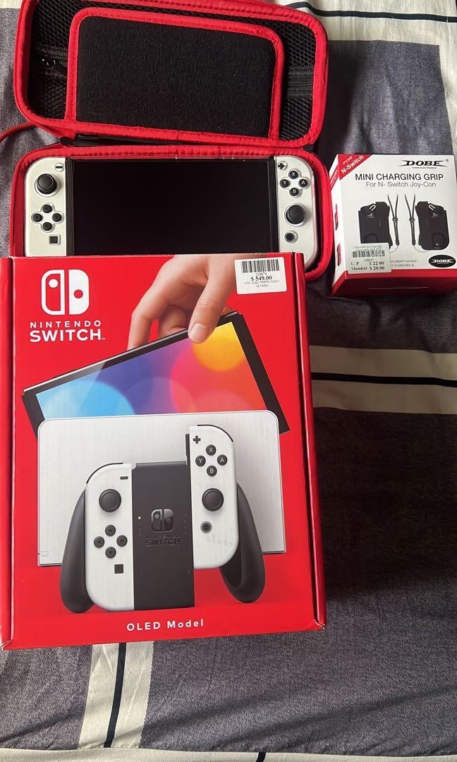 NINTENDO SWITCH OLED BLACK AND WHITE, Video Gaming, Video Game Consoles ...