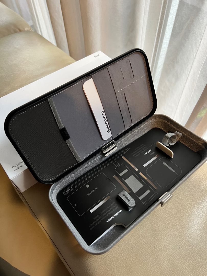 Orbitkey Nest (wireless charging desk organizer), Mobile Phones ...