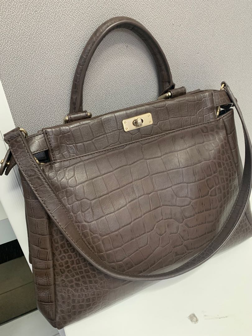 Pre loved 2 way bag, Women's Fashion, Bags & Wallets, Purses & Pouches ...