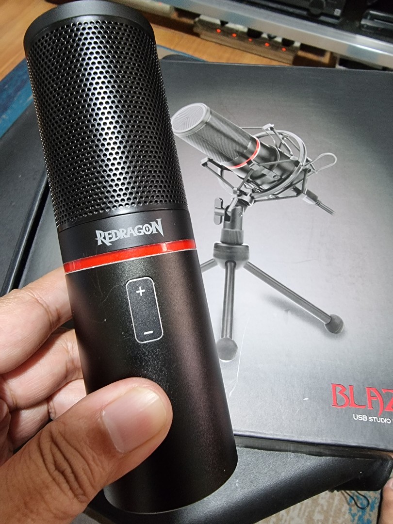 Redragon Blazar USB Streaming Mic GM300, Audio, Microphones on Carousell