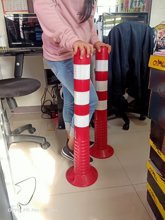 RUBBER BOLLARD, Commercial & Industrial, Construction Tools & Equipment ...