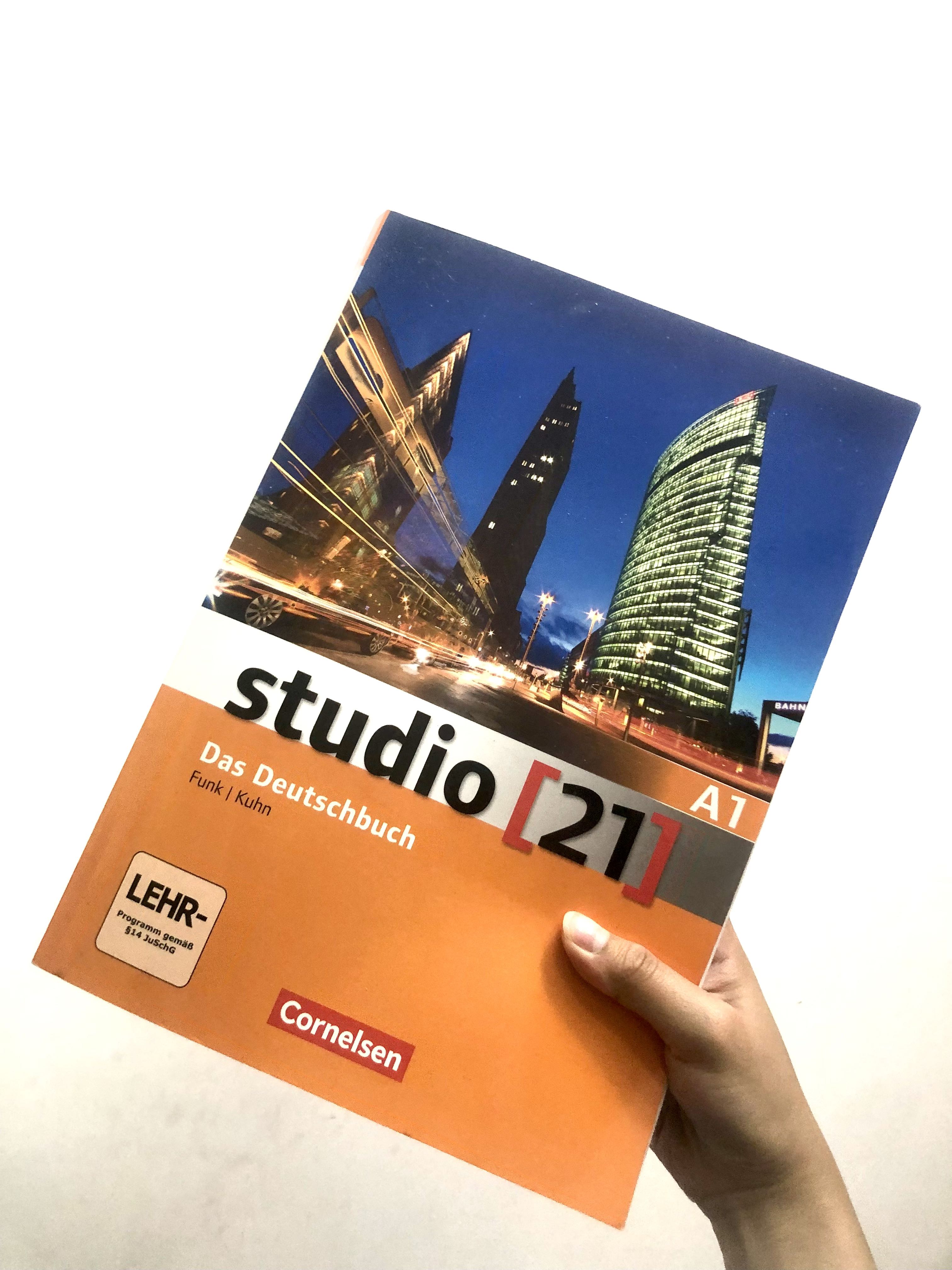 Studio 21 A1 German language textbook 德文書 歌德學院, 興趣及遊戲, 書本 & 文具, 教科書 ...