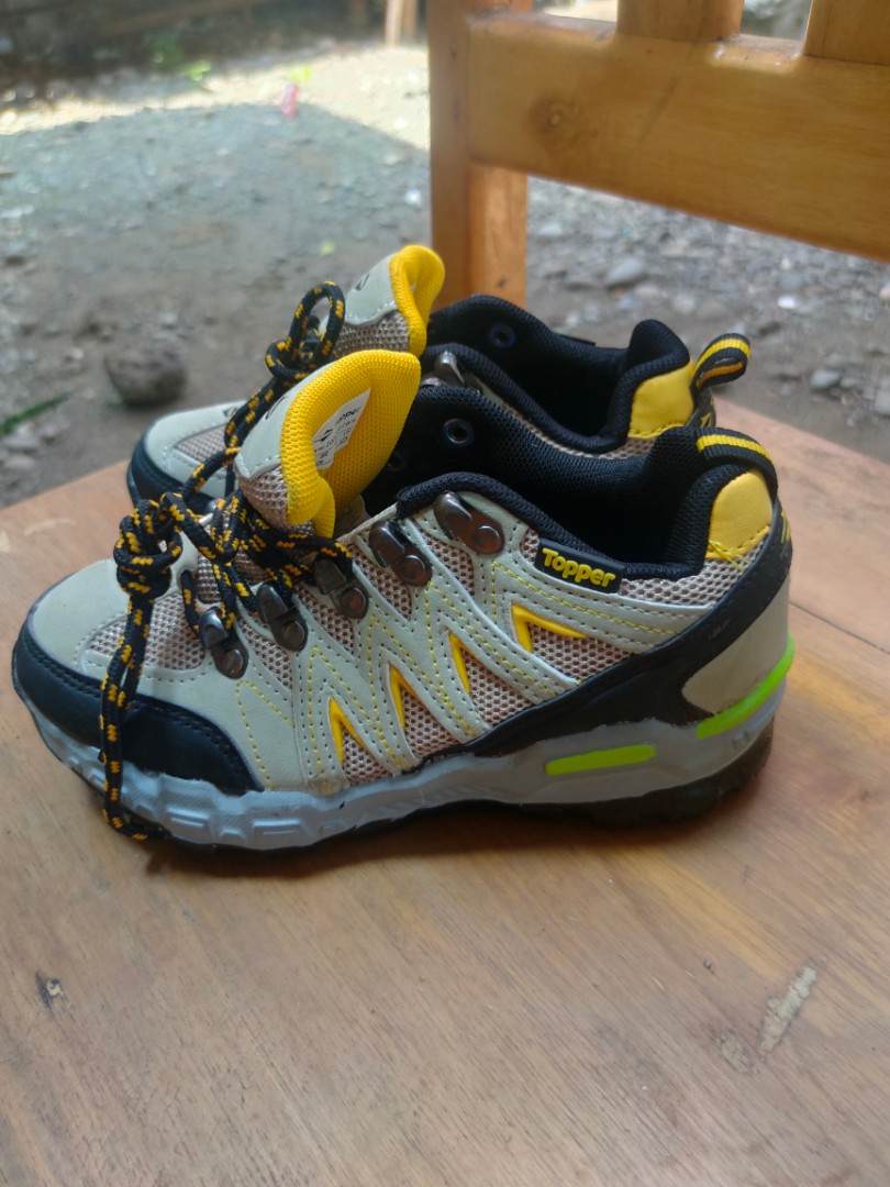 topper shoes for kids, Men's Fashion, Footwear, Sneakers on Carousell