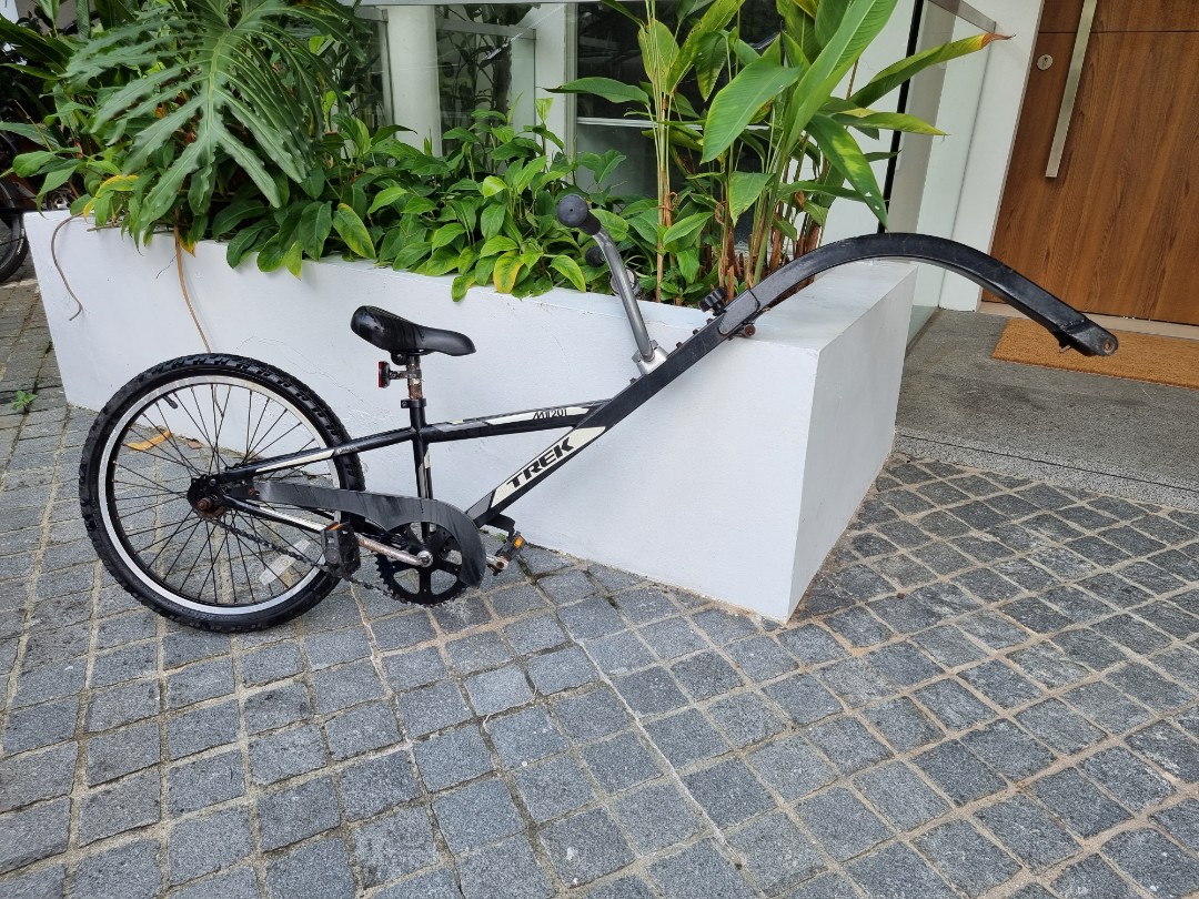 Trek Trailerbike, Sports Equipment, Bicycles & Parts, Bicycles on Carousell