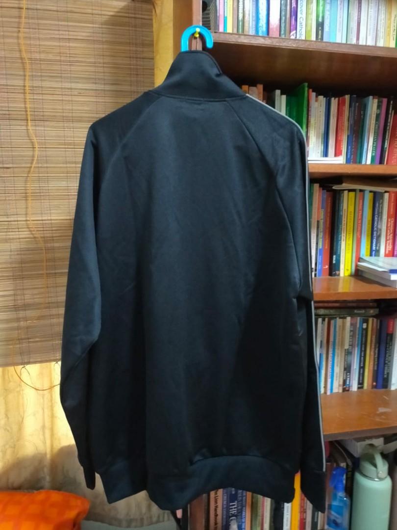 Uniqlo track jacket, Men's Fashion, Coats, Jackets and Outerwear on ...