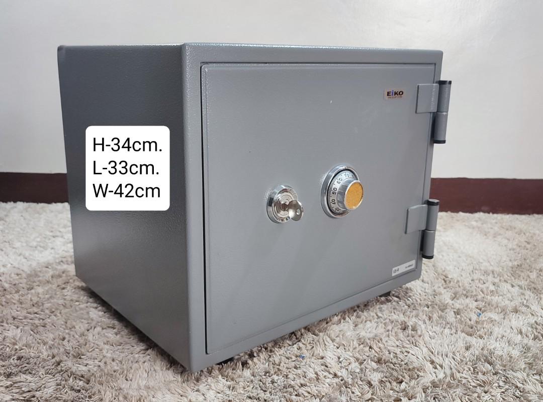 Vault safety storage, Furniture & Home Living, Security & Locks, Safe ...