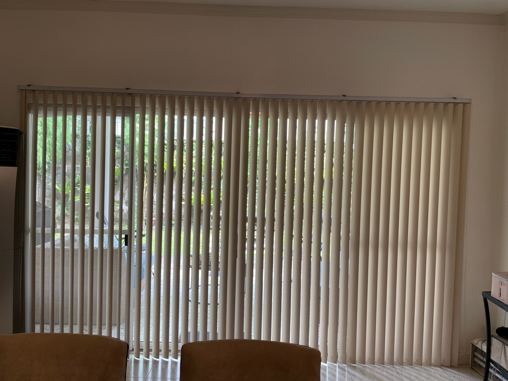Vertical-Split Blinds, Furniture & Home Living, Home Decor, Curtains ...