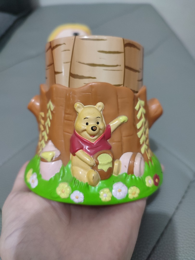 Winnie the Pooh pen holder, Women's Fashion, Jewelry & Organizers ...