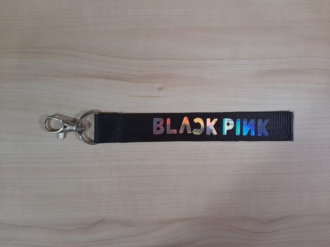 blackpink unofficial keychain, Hobbies & Toys, Memorabilia ...