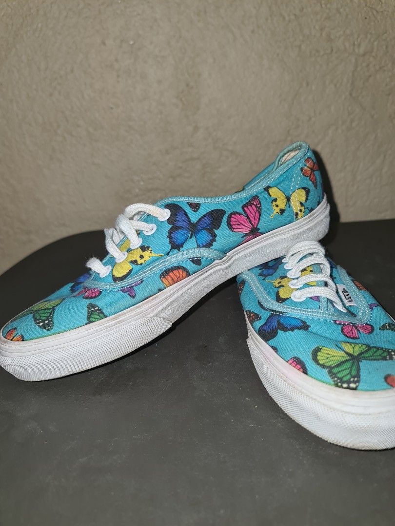 Brand new Vanz, Women's Fashion, Footwear, Sneakers on Carousell