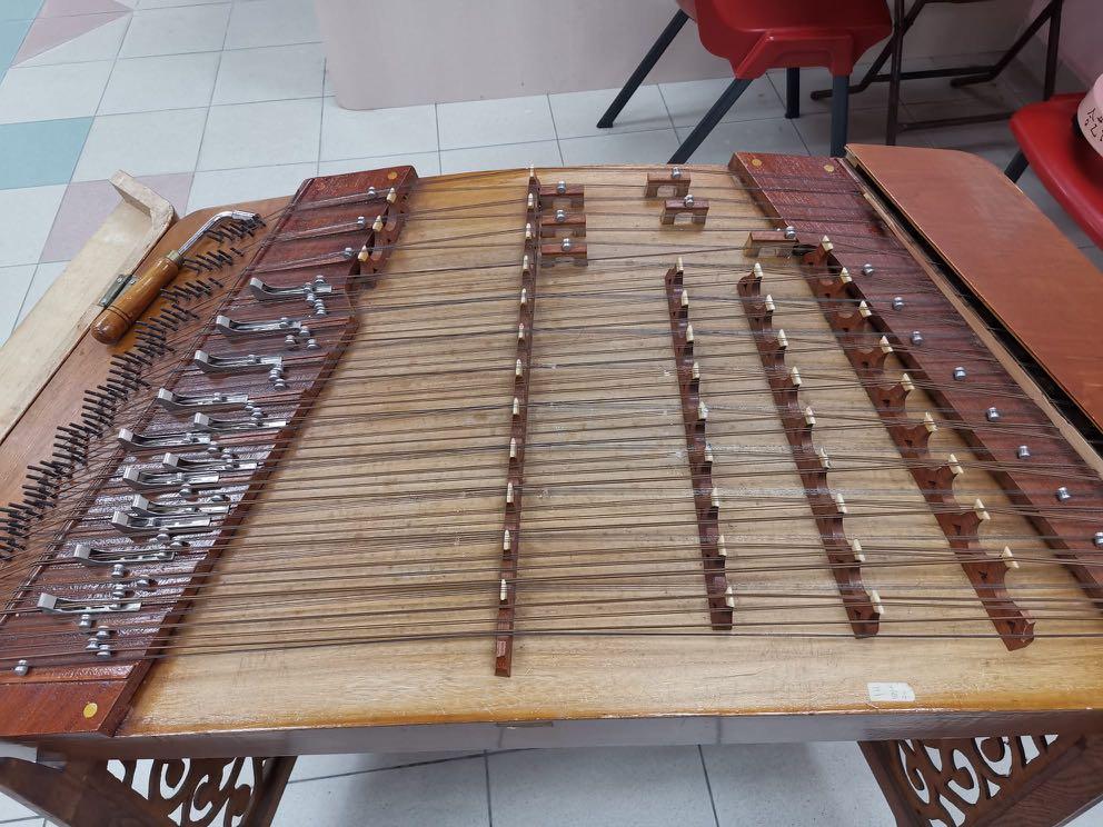 Chinese hammered dulcimer(扬琴）Big, Hobbies & Toys, Music & Media ...