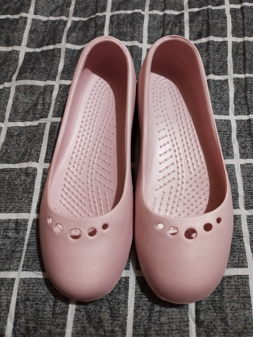 CROCS FULL DOLL SHOES WOMENS. ORIGINAL, Women's Fashion, Footwear, Shoe ...