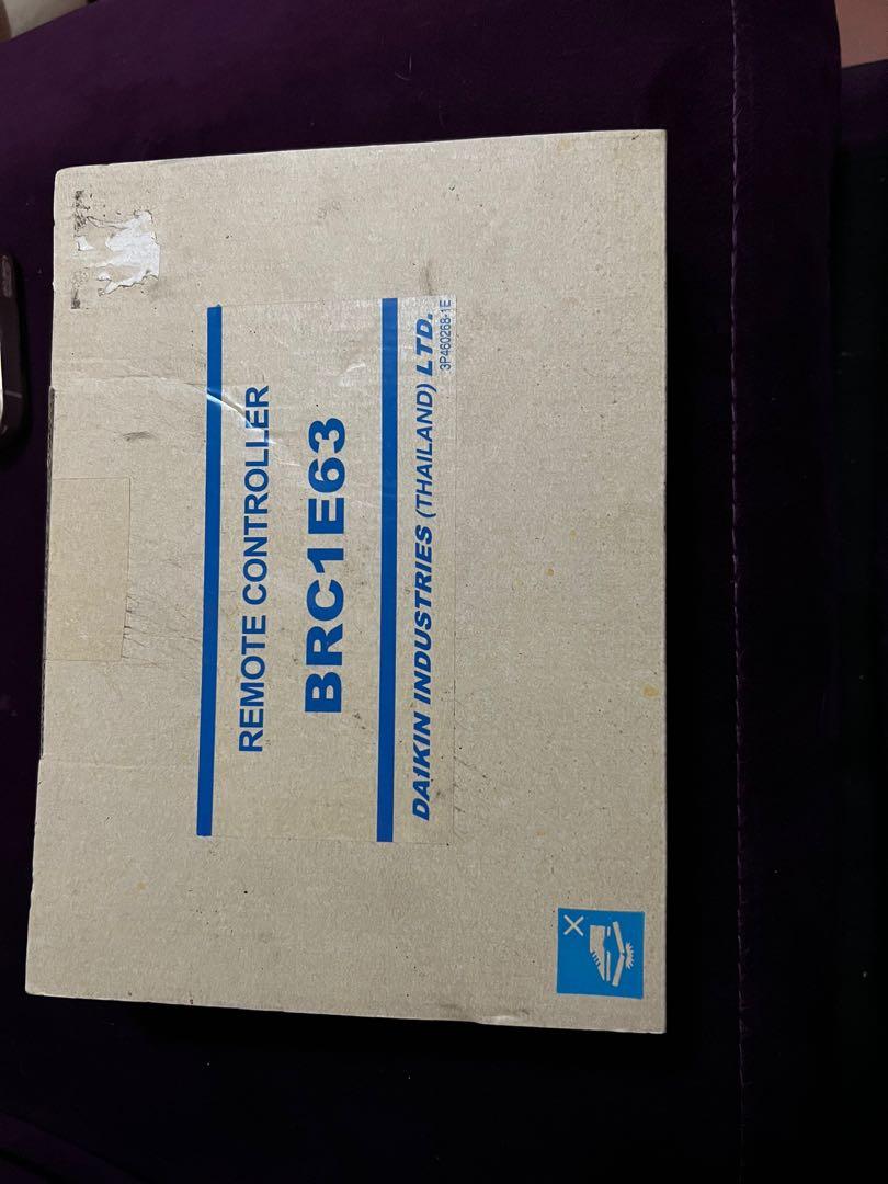 Daikin BRC1E63 Wall Controller, TV & Home Appliances, Other Home ...
