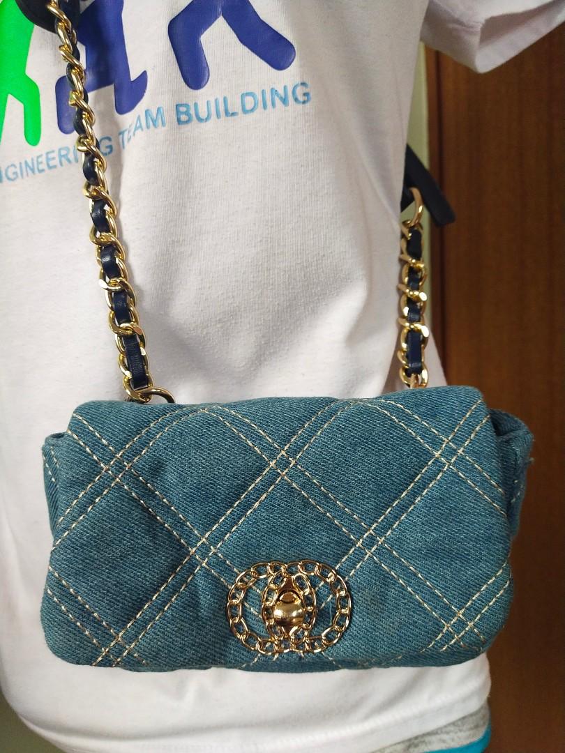 Eichi Too Chain Sling Bag, Women's Fashion, Bags & Wallets, Cross-body ...