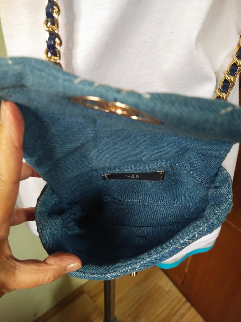 Eichi Too Chain Sling Bag, Women's Fashion, Bags & Wallets, Cross-body ...